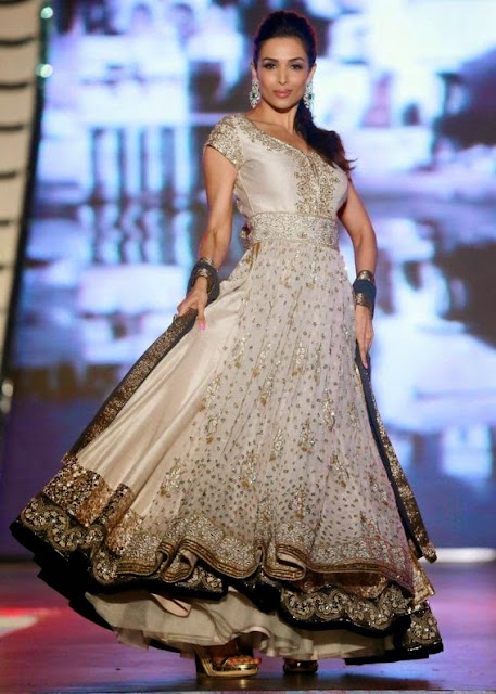 Bollywood Actress Saree Collections: Malaika Arora Khan in White Color ...