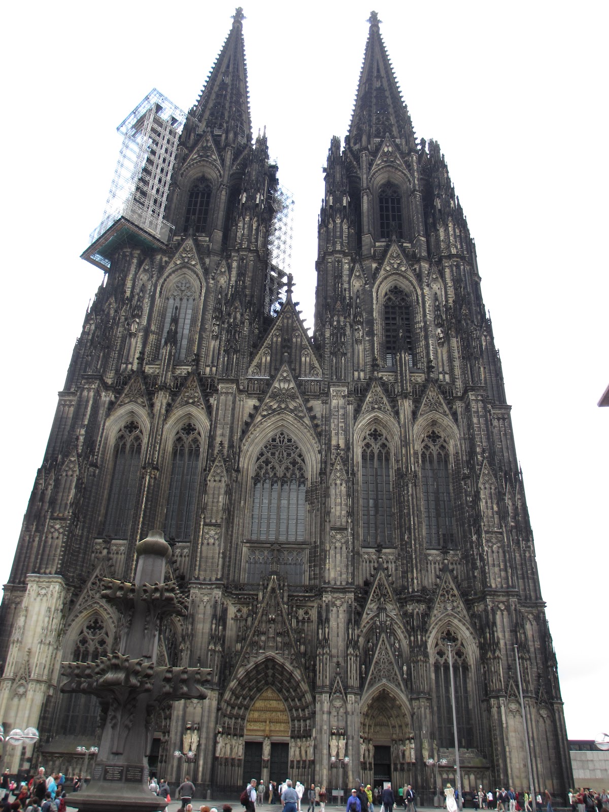 Cannundrums: Cologne Cathedral