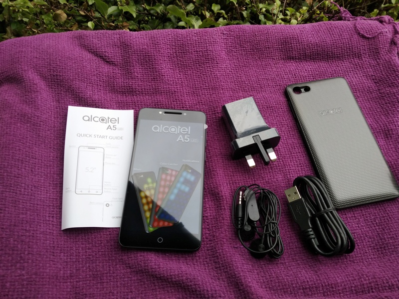 Alcatel A5 LED Back Lights Up In Time To Music! | Gadget Explained ...