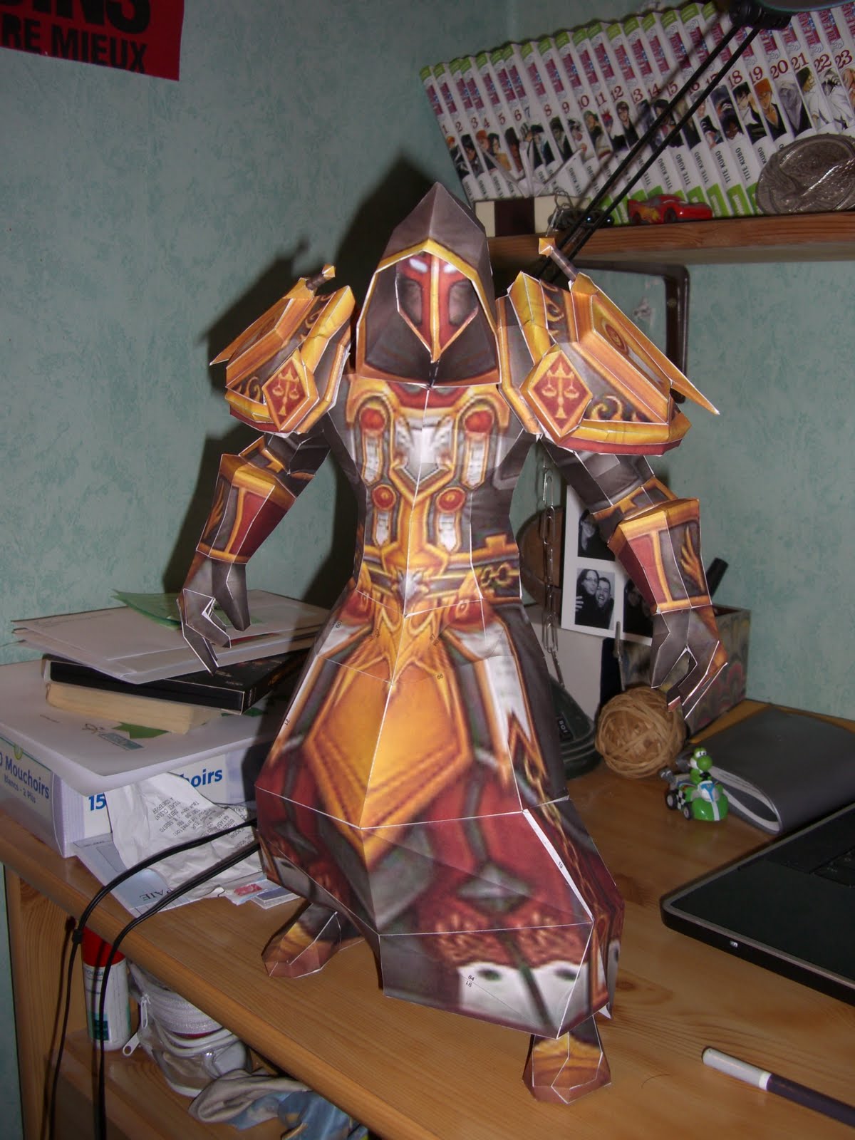 CreaZek: Papercraft Paladin set T2