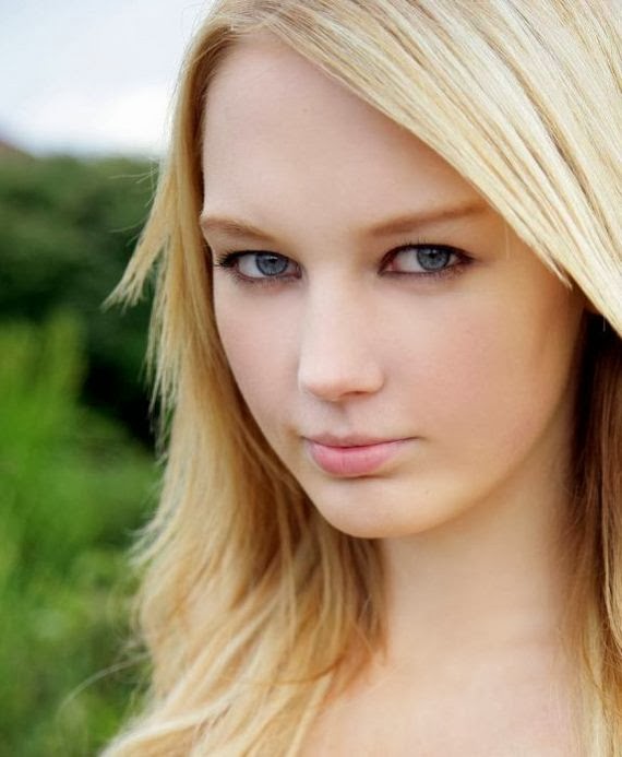 Random Cute Girls - 04 October 2013