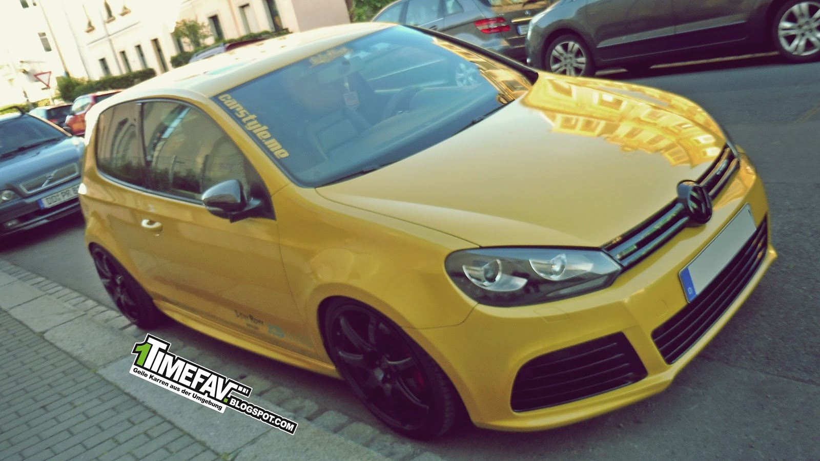 1timefav.: Yellow Widebody GTI