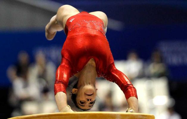 Sports Stars: Alexandra Raisman Profile, Pics And Wallpapers