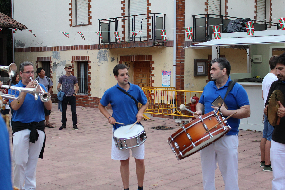 El Regato enciende sus fiestas marcado por el dolor de la pérdida de ...