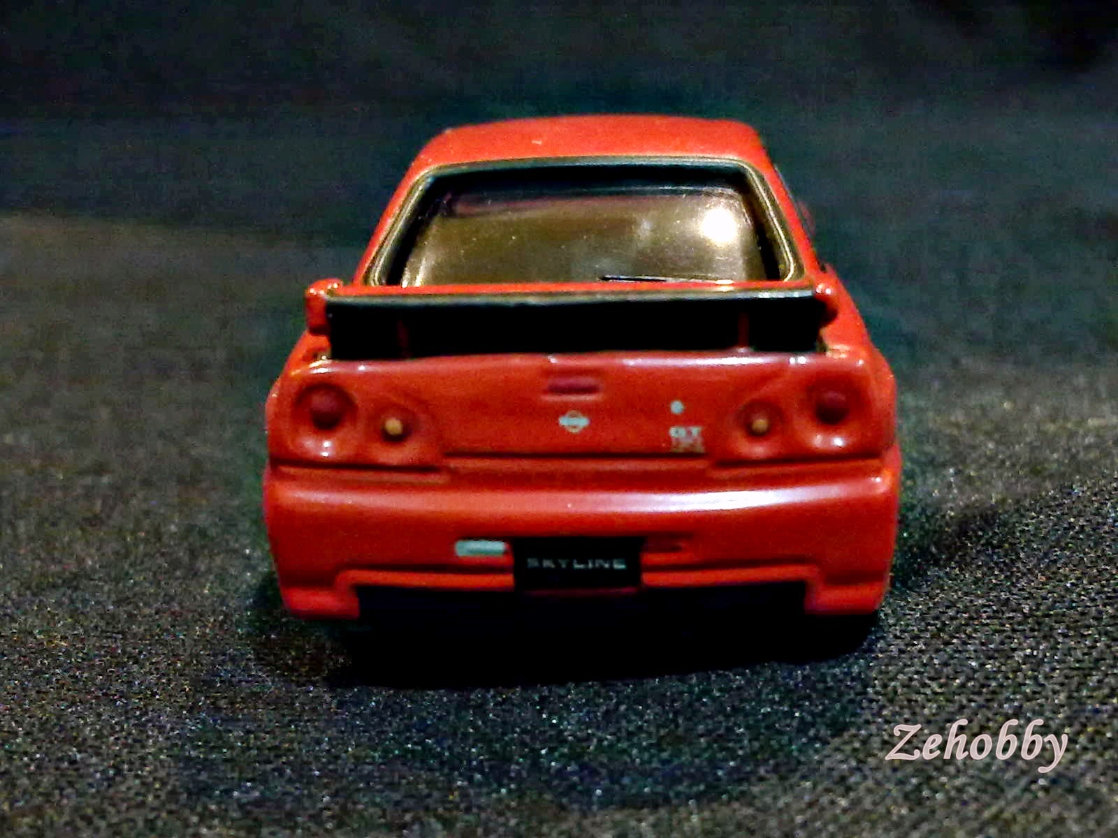 Zehobby: ~ Tomica Limited Nissan Skyline R34 (RED)