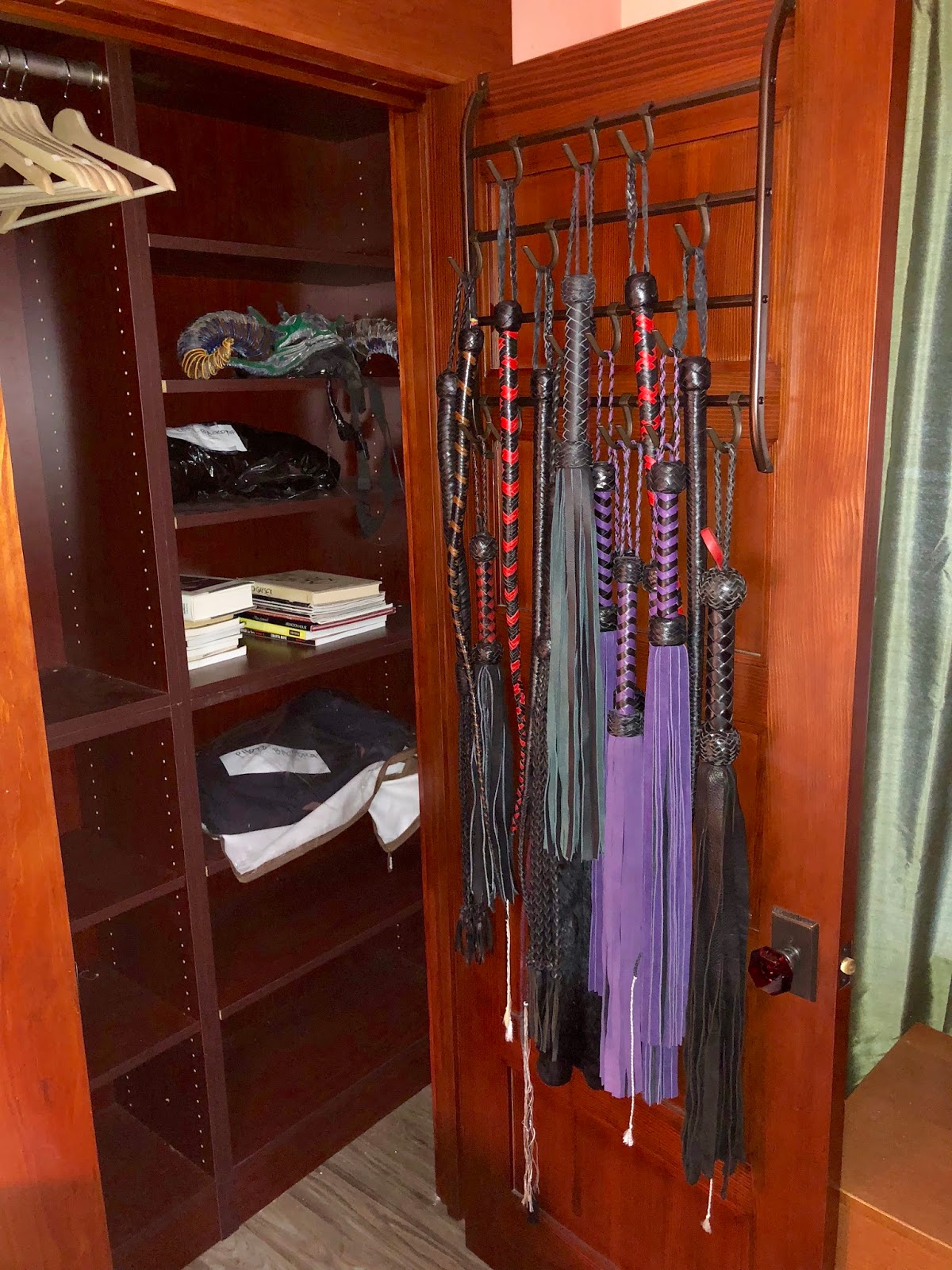 TribalVibe with Papa Tony: Video Review of the "Thumper" Flogger; with ...