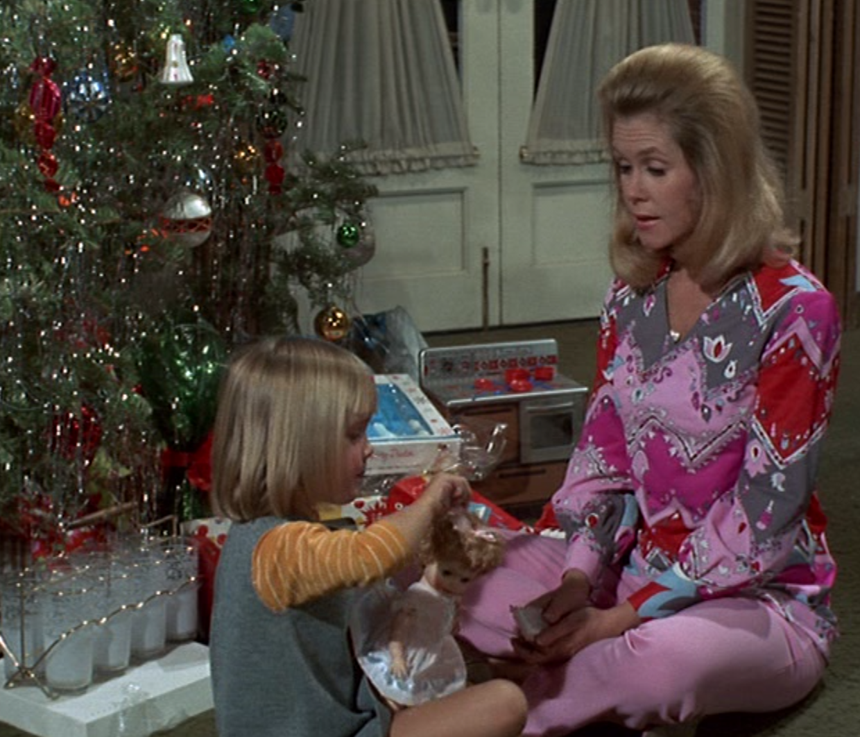 Christmas TV History: Bewitched Christmas (1969)