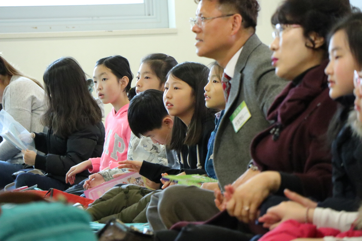 예꿈이 사진첩 - 초등2부 2018. 02. 18 예배 사진 입니다.