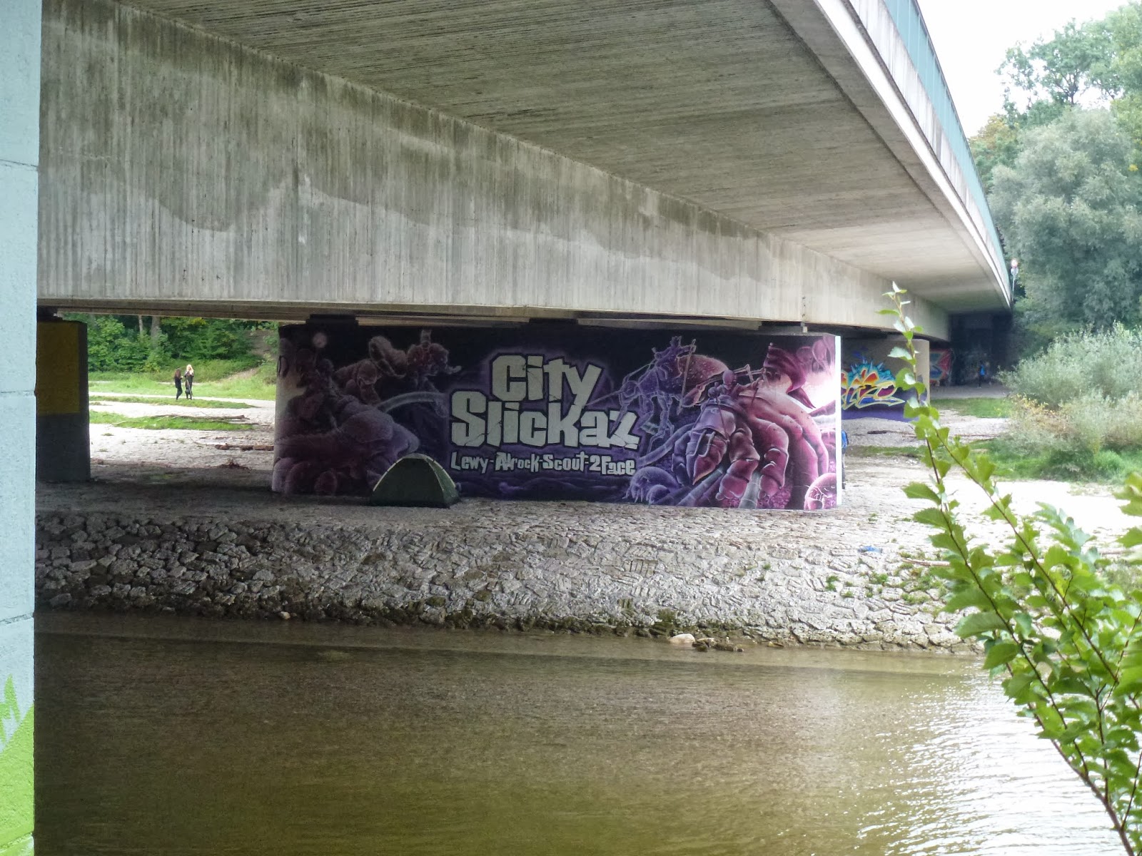 Streetart und urbane Kommunikation in München: City Slickaz - Lewy ...