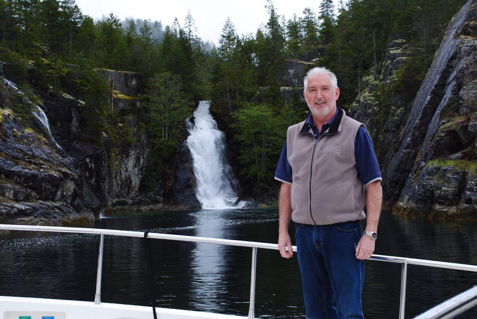 The Continuing Voyages of Spirit: Nanaimo to Desolation Sound and Dent ...