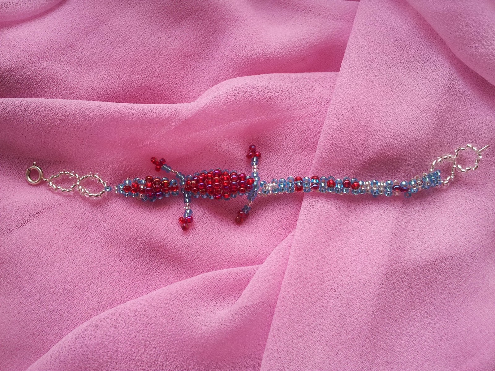 Swansea World of Creations: 3D beaded lizard bracelet