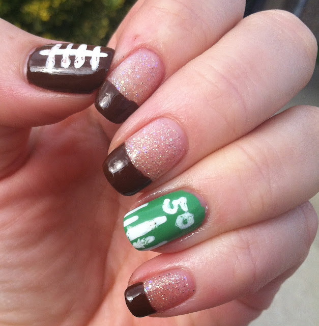 RyCoBra's Southern Nails: Are you ready for some football??!