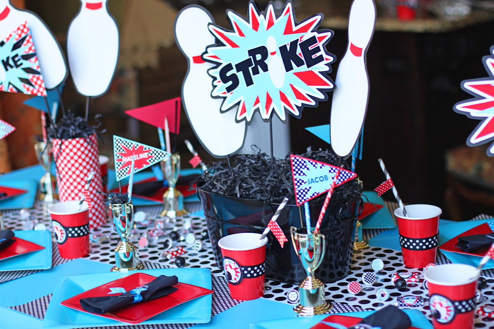 Amanda's Parties To Go: Bowling Party - Party Table