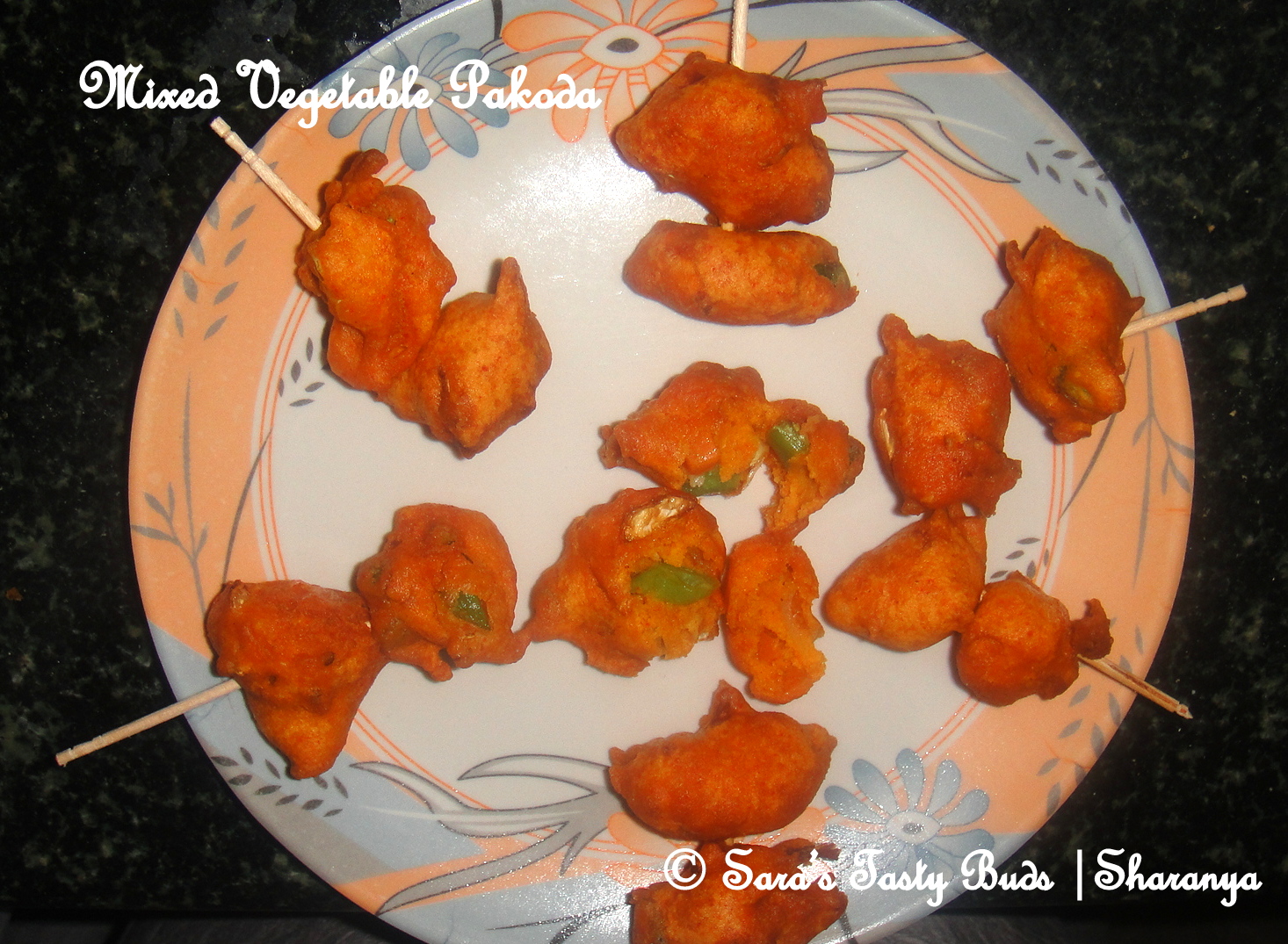 SARA'S TASTY BUDS: Mixed Vegetable Pakoda