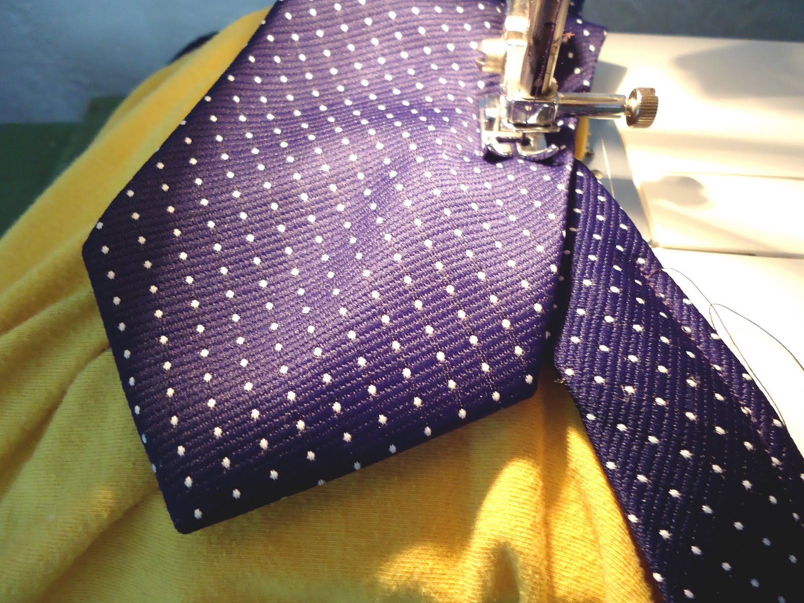 McKell's Closet: Ruffle Necktie Tee Tutorial