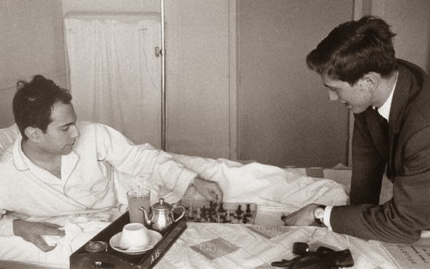 LABIRINTI E CASEMATTE: 米哈伊尔·塔尔 (Mikhail Nechemevich Tal)