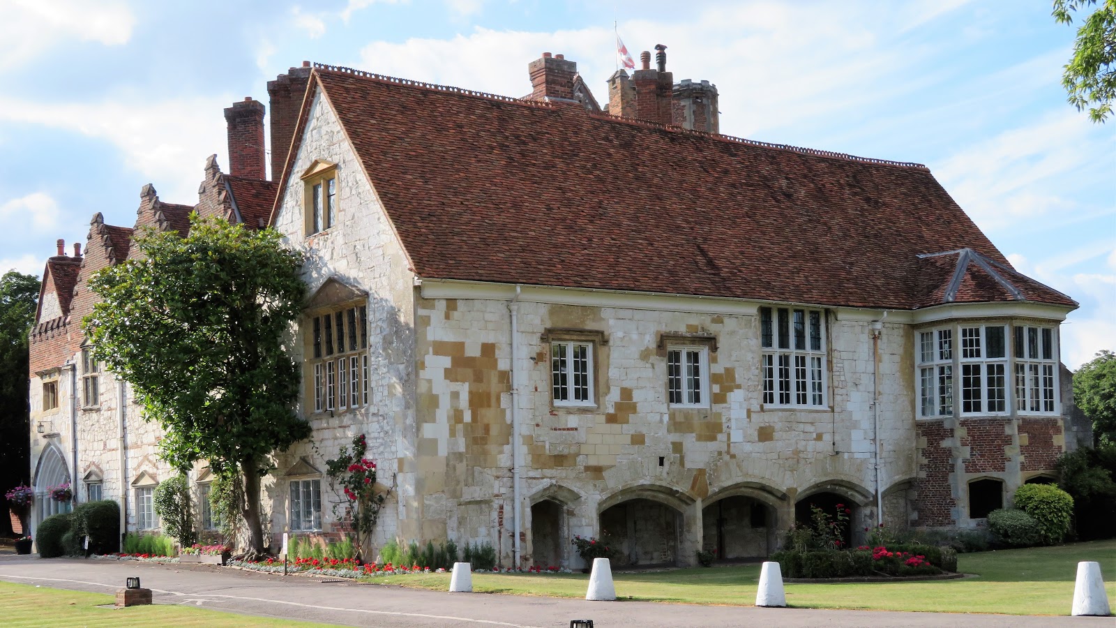 The Wycombe Wanderer: Bisham Abbey National Sports Centre