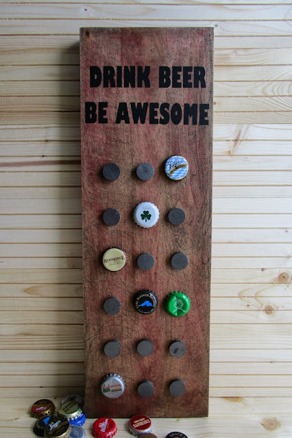 Northwoods Attic: BEER TOUR Beer Bottle Cap Display Board