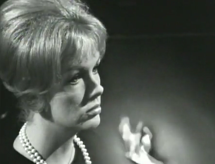 Shadows on the Wall: An Online Dark Shadows Fanzine: Tribute to Laura ...