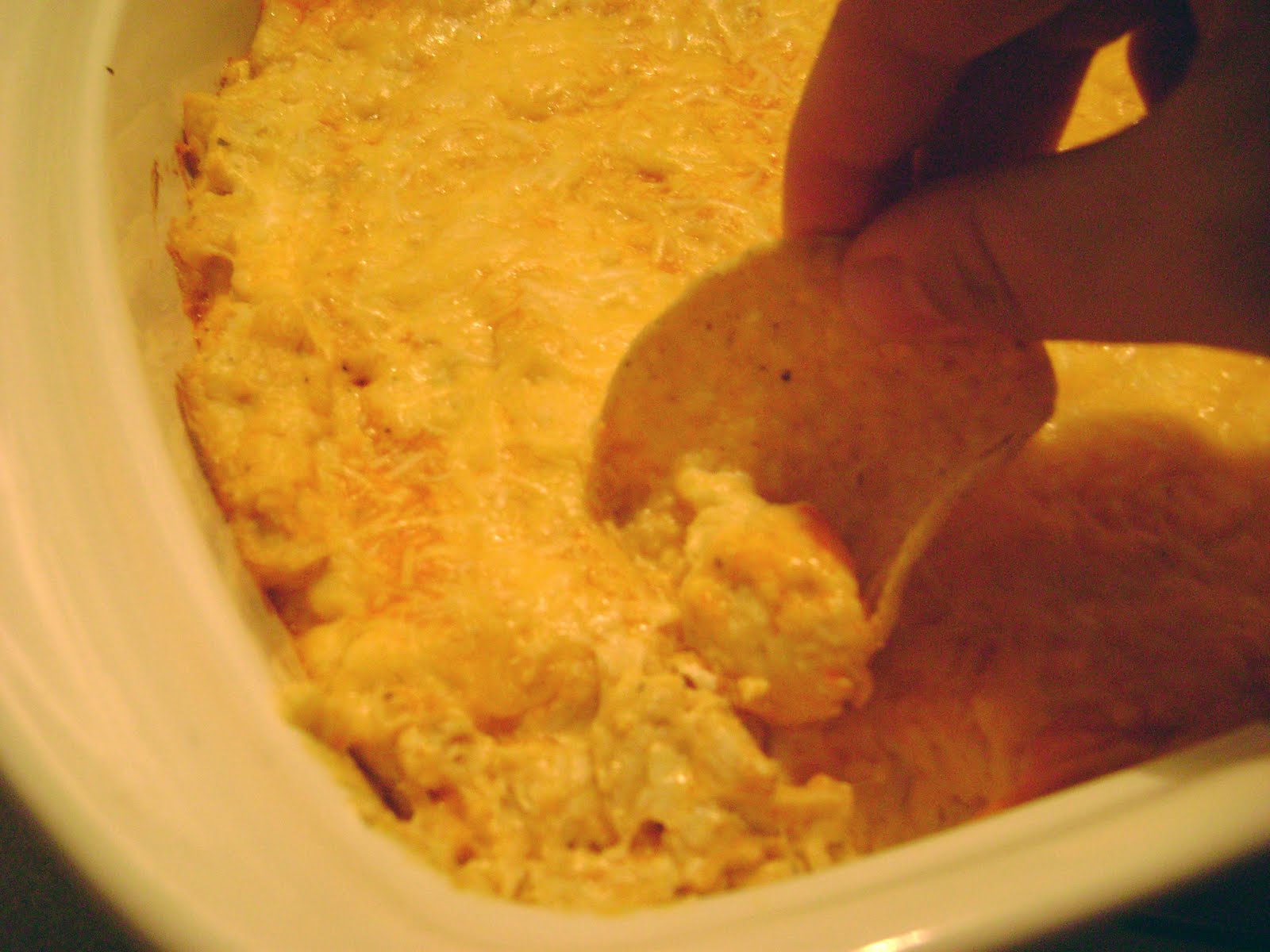 All Kinds of Yumm: "New & Improved" Buffalo Chicken Cheese Dip