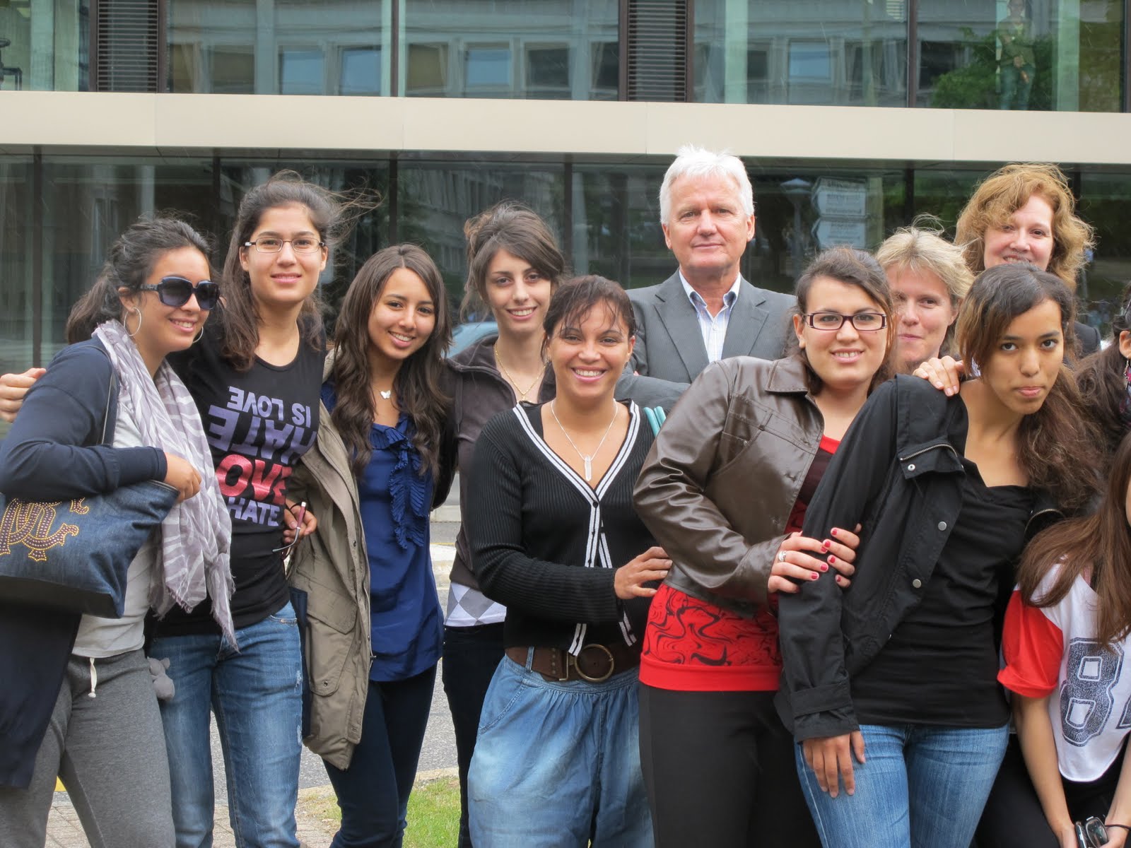 VKHS / CIUS: Fin des cours préparatoires - photos de classe