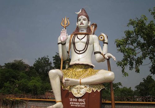 ZOOMININDIA: Top 10 Tallest Statues of Lord Shiva in India