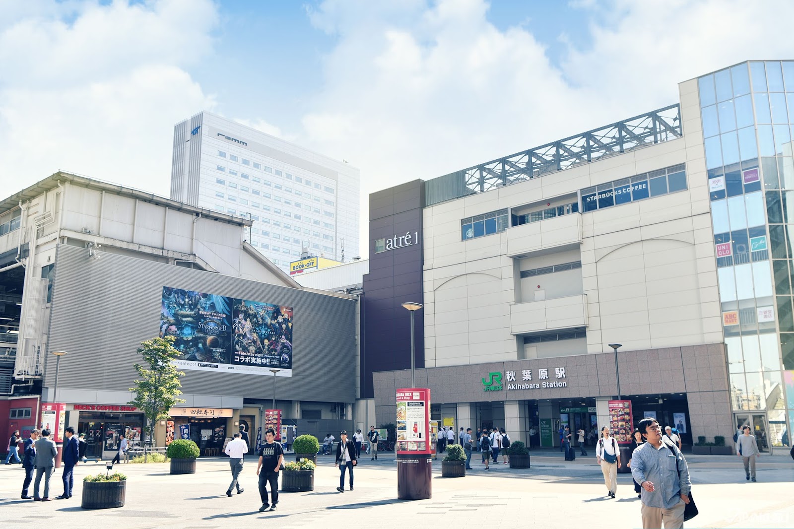 JAPANKURU: #Akihabara Maid Unicorn Parfait at Tokyo's Popular Maid Cafe ...