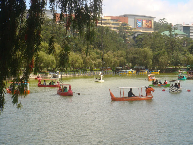 Up Baguio: Burnham Park is biggest man made park in the Cordillera: jog ...