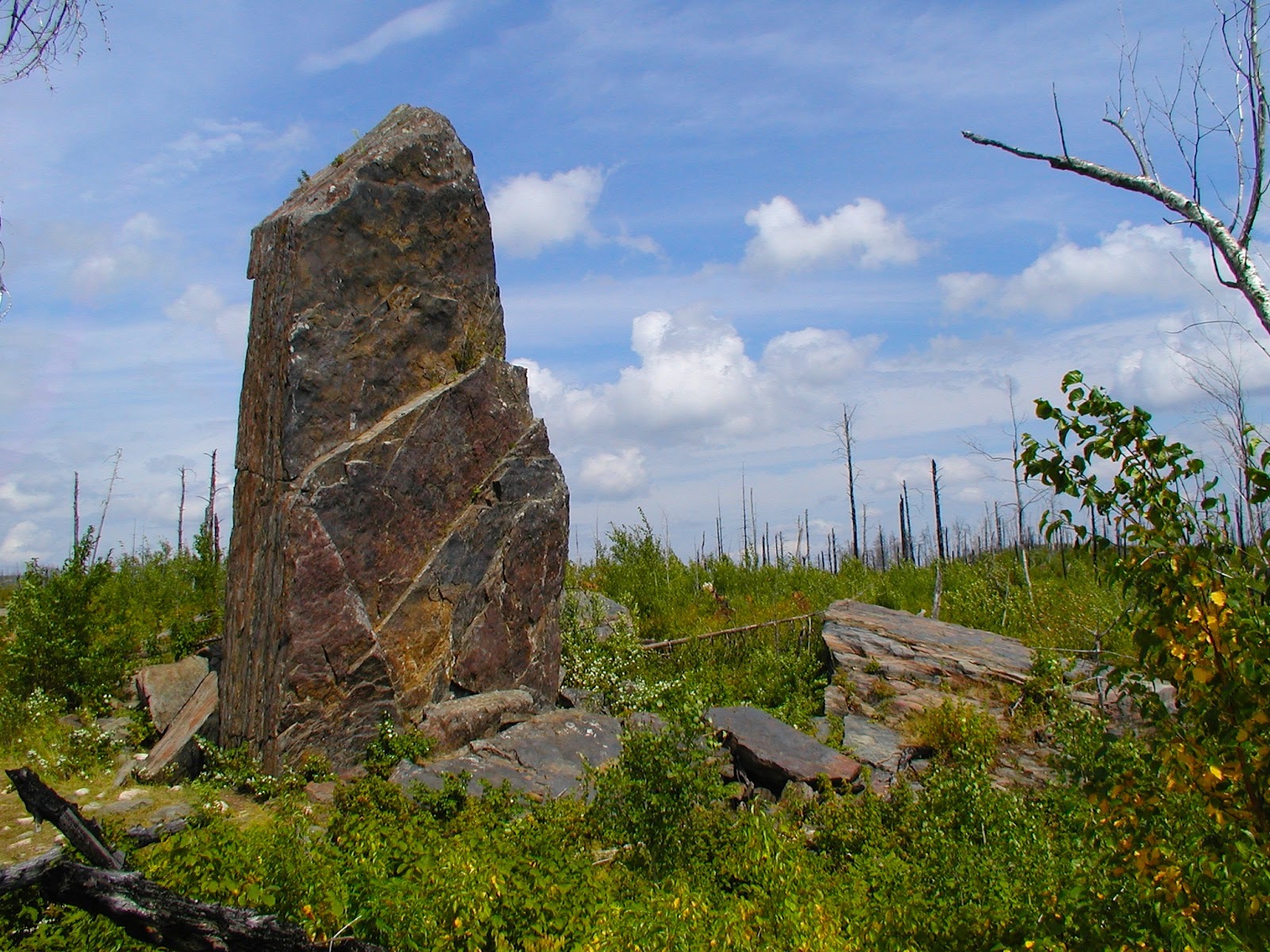 earthscienceguy: Minnesota Geology Monday - Magnetic Rock
