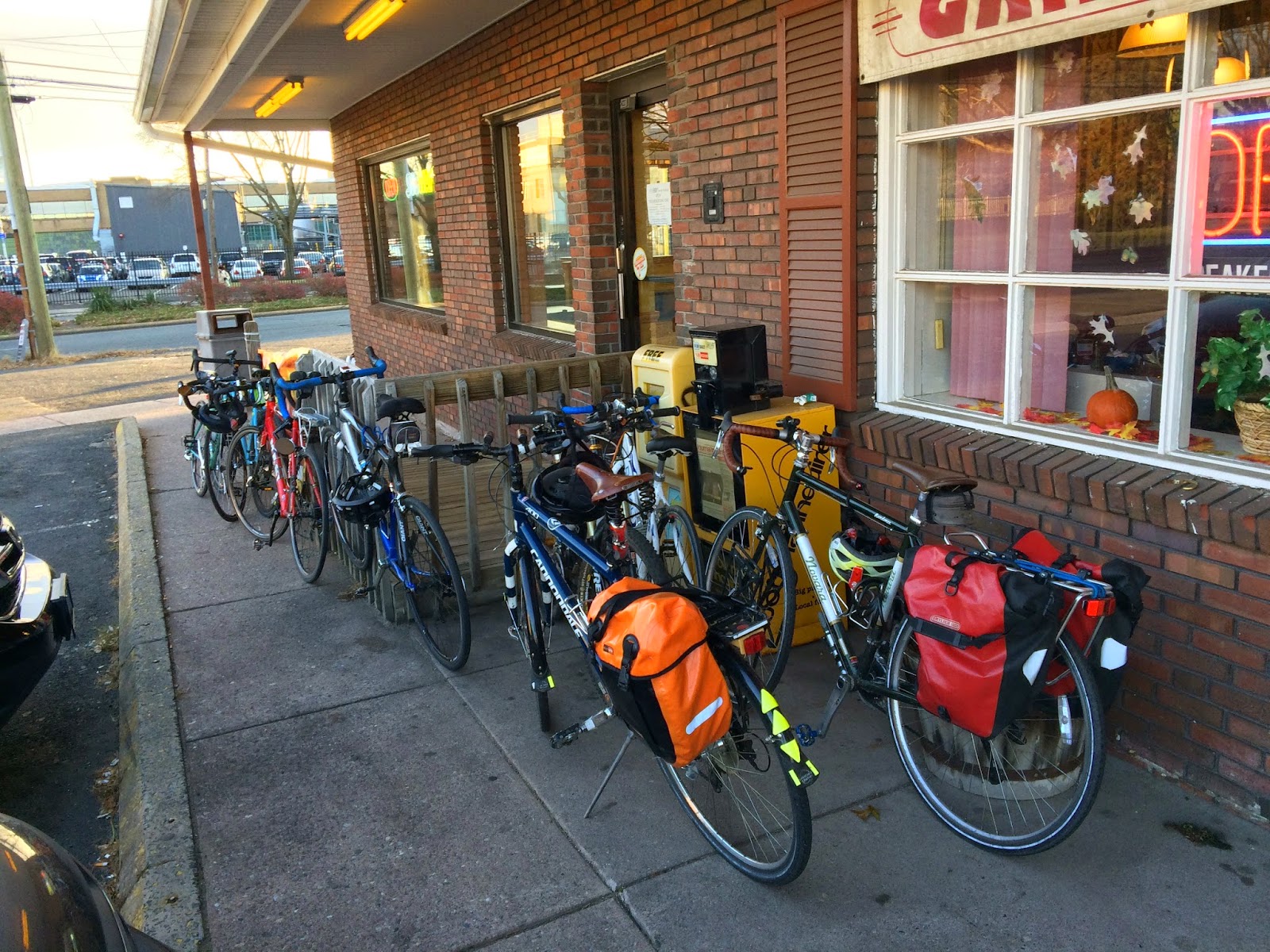 the beat bike blog: How do you get to Dinner?