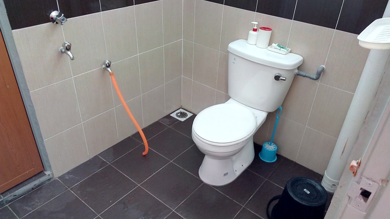 Maream Homestay-Taman Pinggiran Airport,Seberang Takir-Kuala Terengganu ...