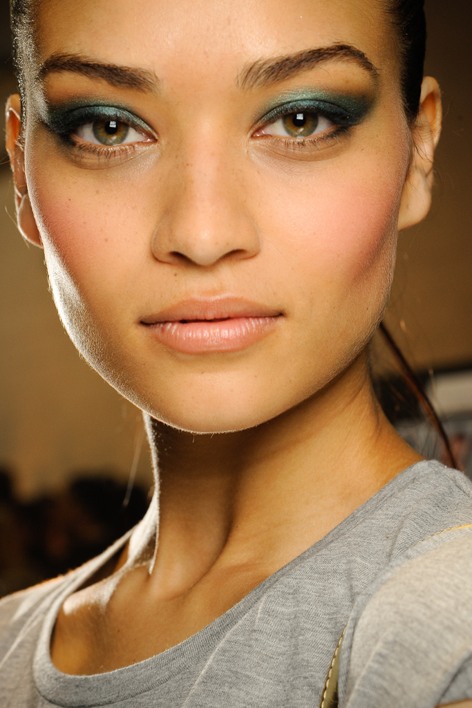 Beauty from the Fall 2012 Shows {trends} | Beauty Parler