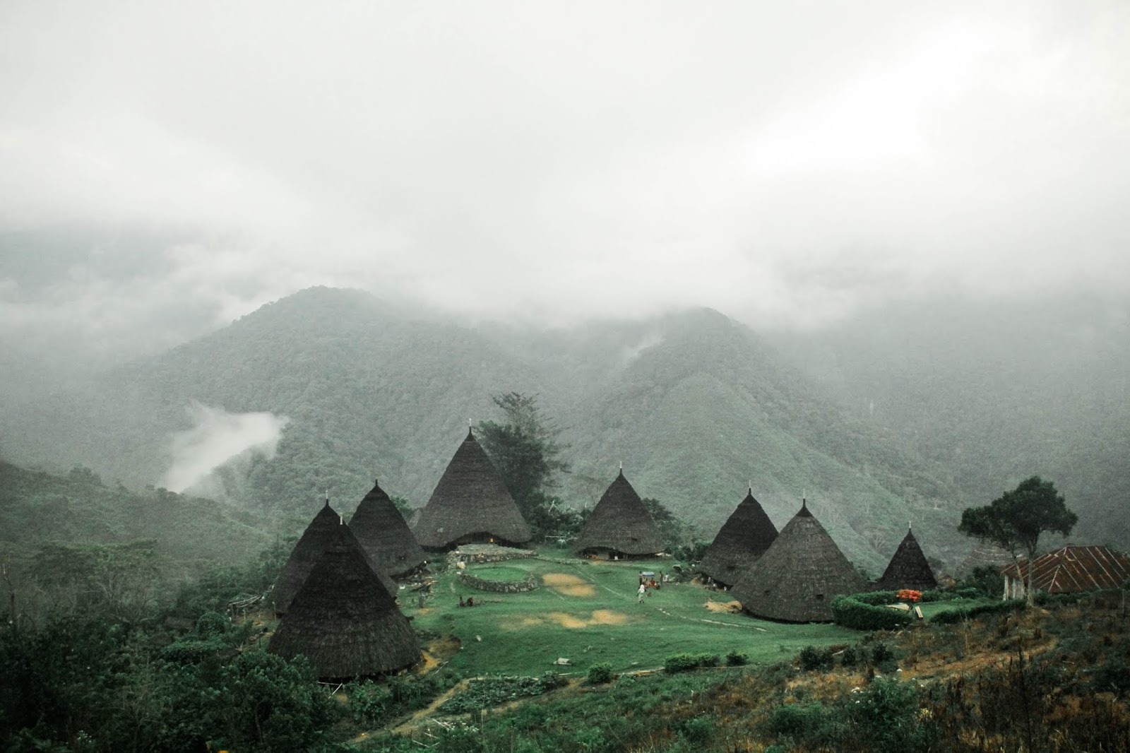 Jadi ke Waerebo Mudah dan Murah kok! - Adorable Backpacker