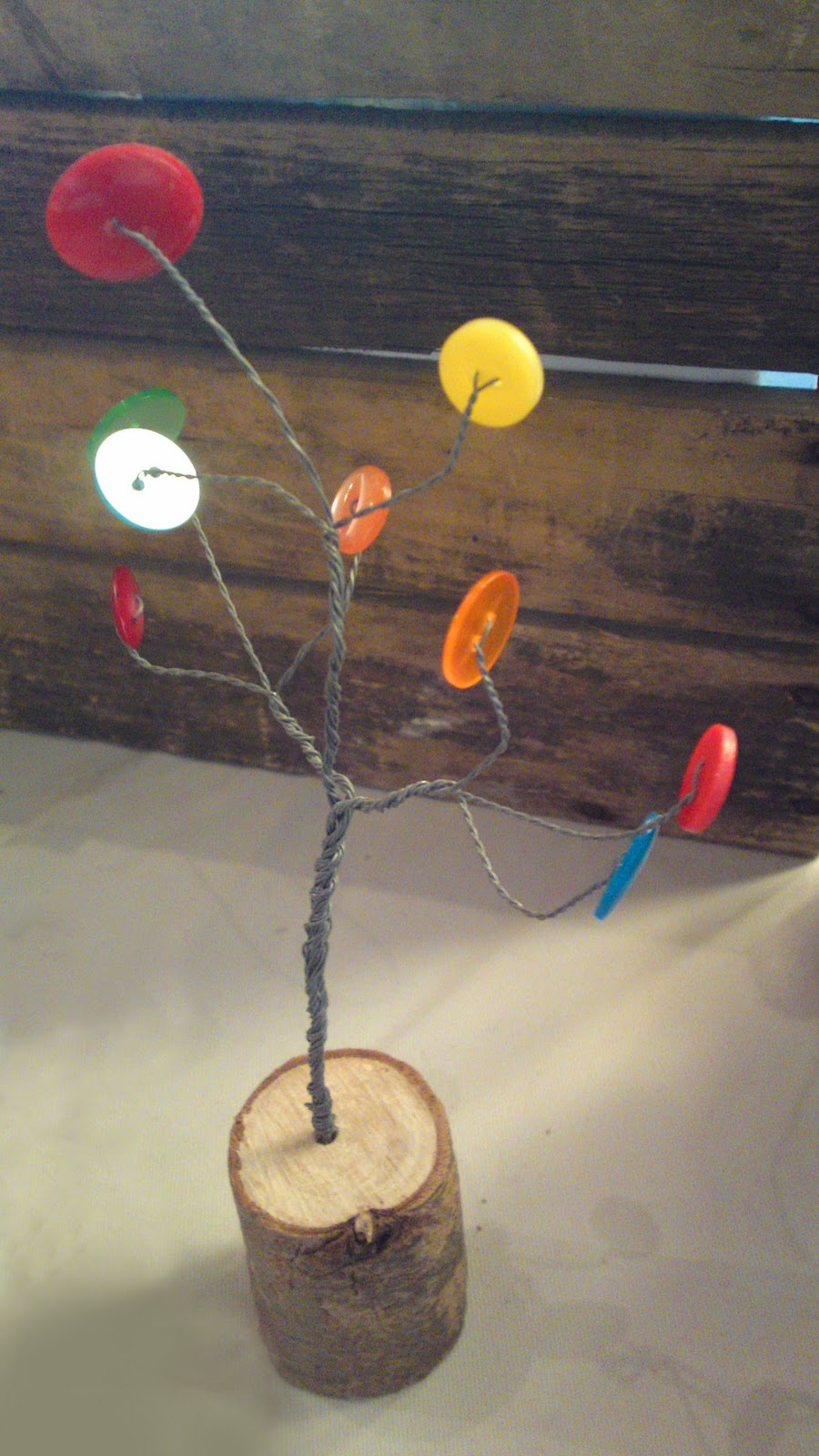 Mrs Cheese: vintage button trees