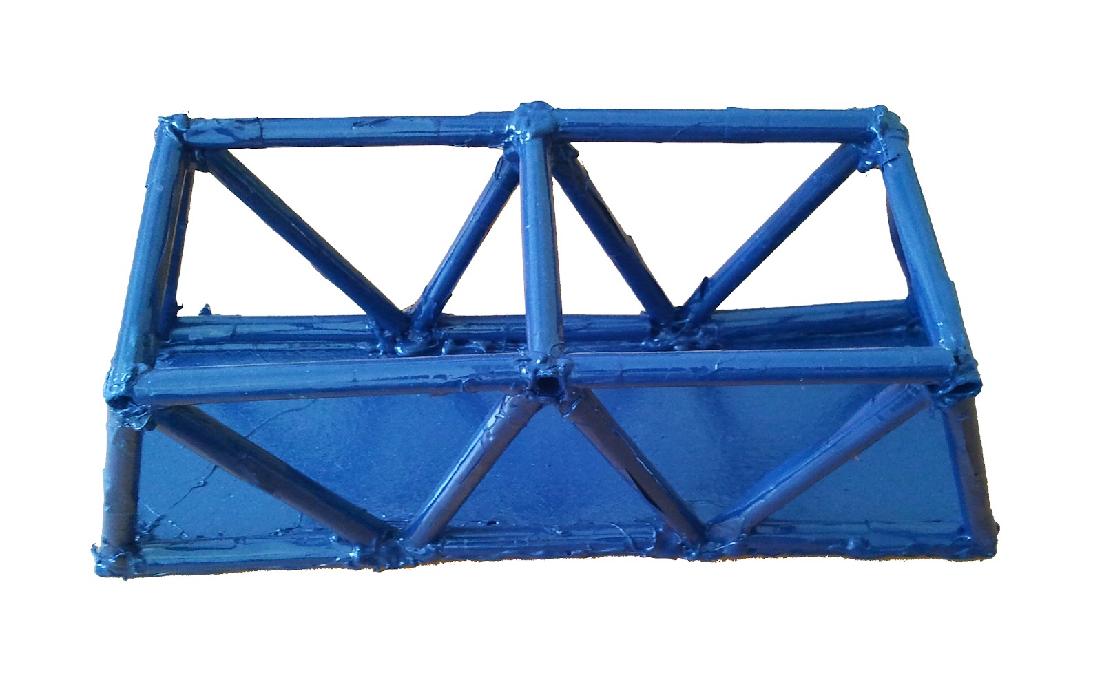 Tecnología 2º E.S.O.: Puente con estructura triangular