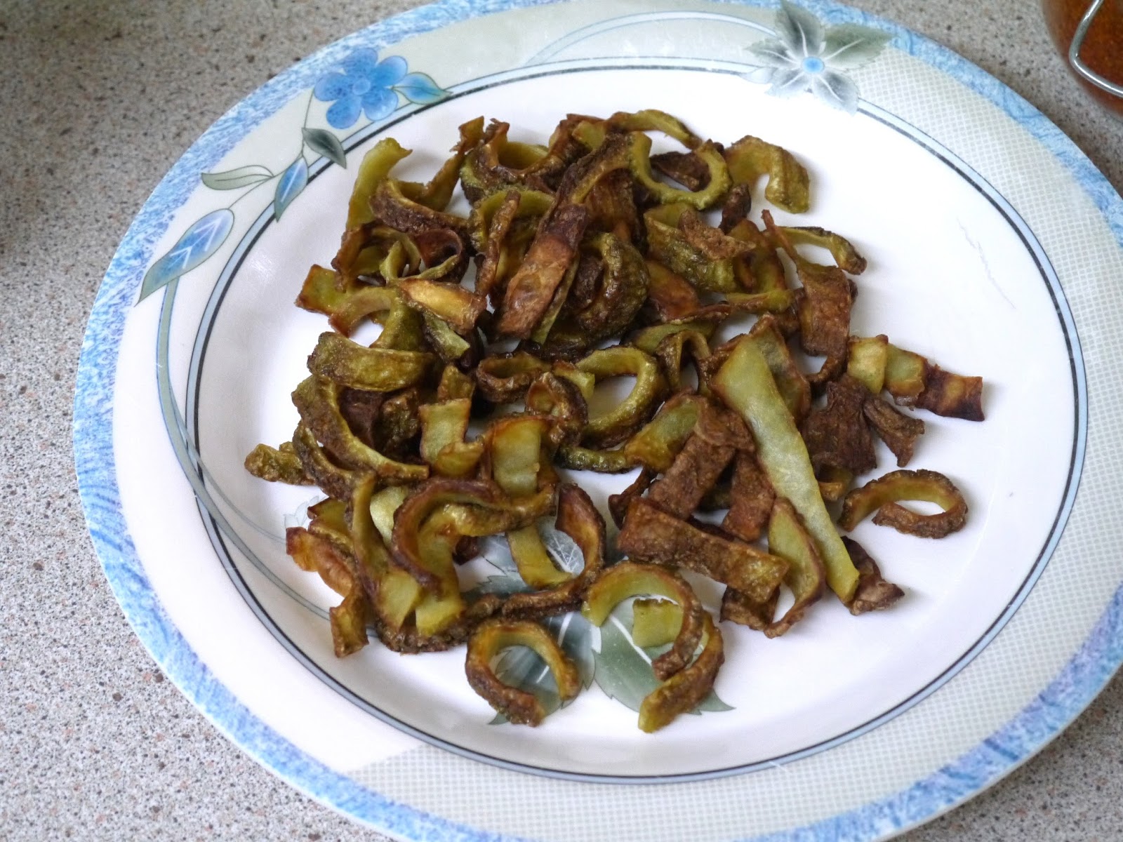 This Muslim Girl Bakes: Bitter Gourd Curry - Karela Masala.