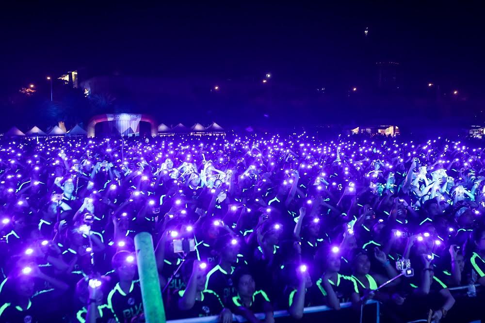 Manila Shopper: Color Manila Blacklight Run Tour: May-Aug 2017