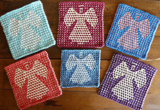 The Knitting Needle and the Damage Done: Knitting All Angels