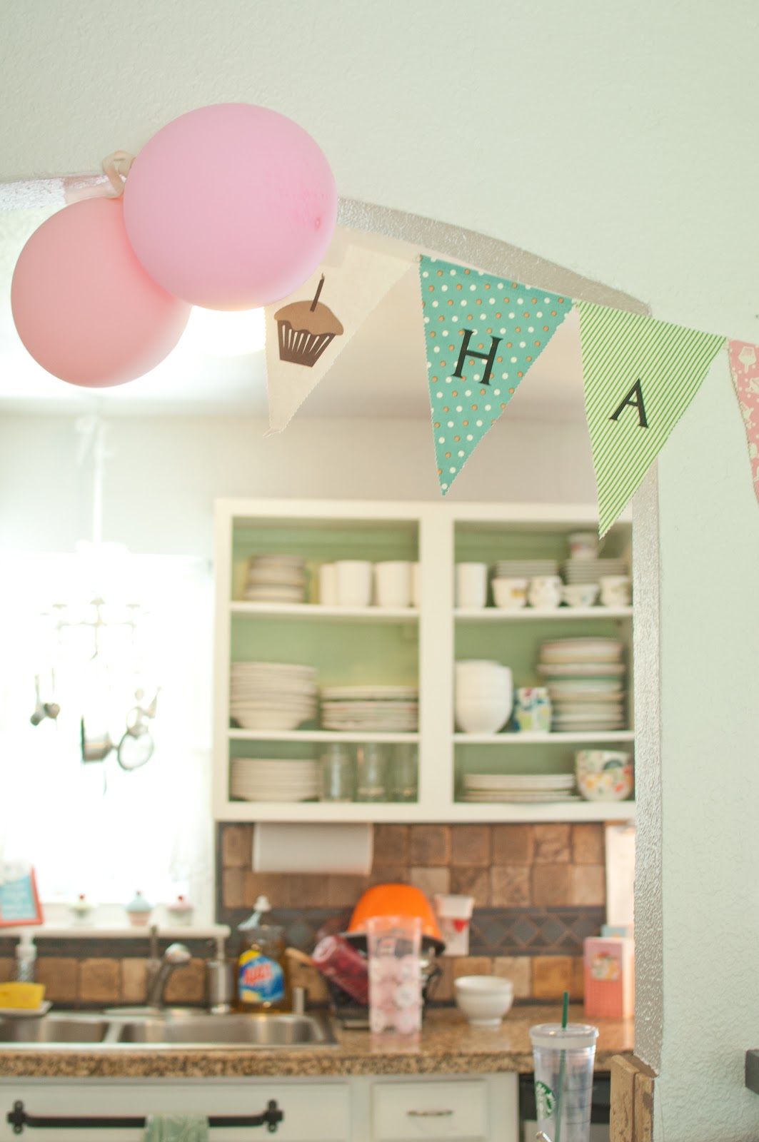 Domestic Fashionista: Shabby Pink Ladies Lunch