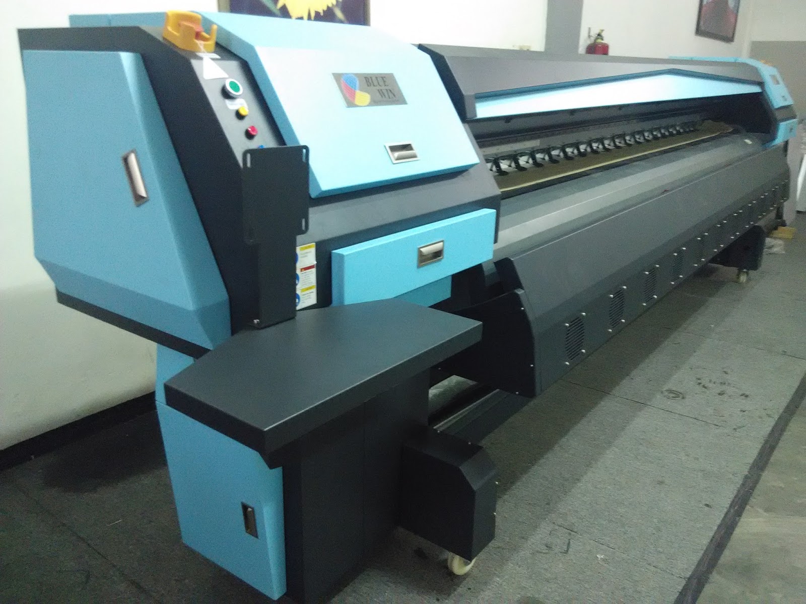 ALLMAC Machinery & Equipment Surabaya: Mesin Outdoor digital printing ...
