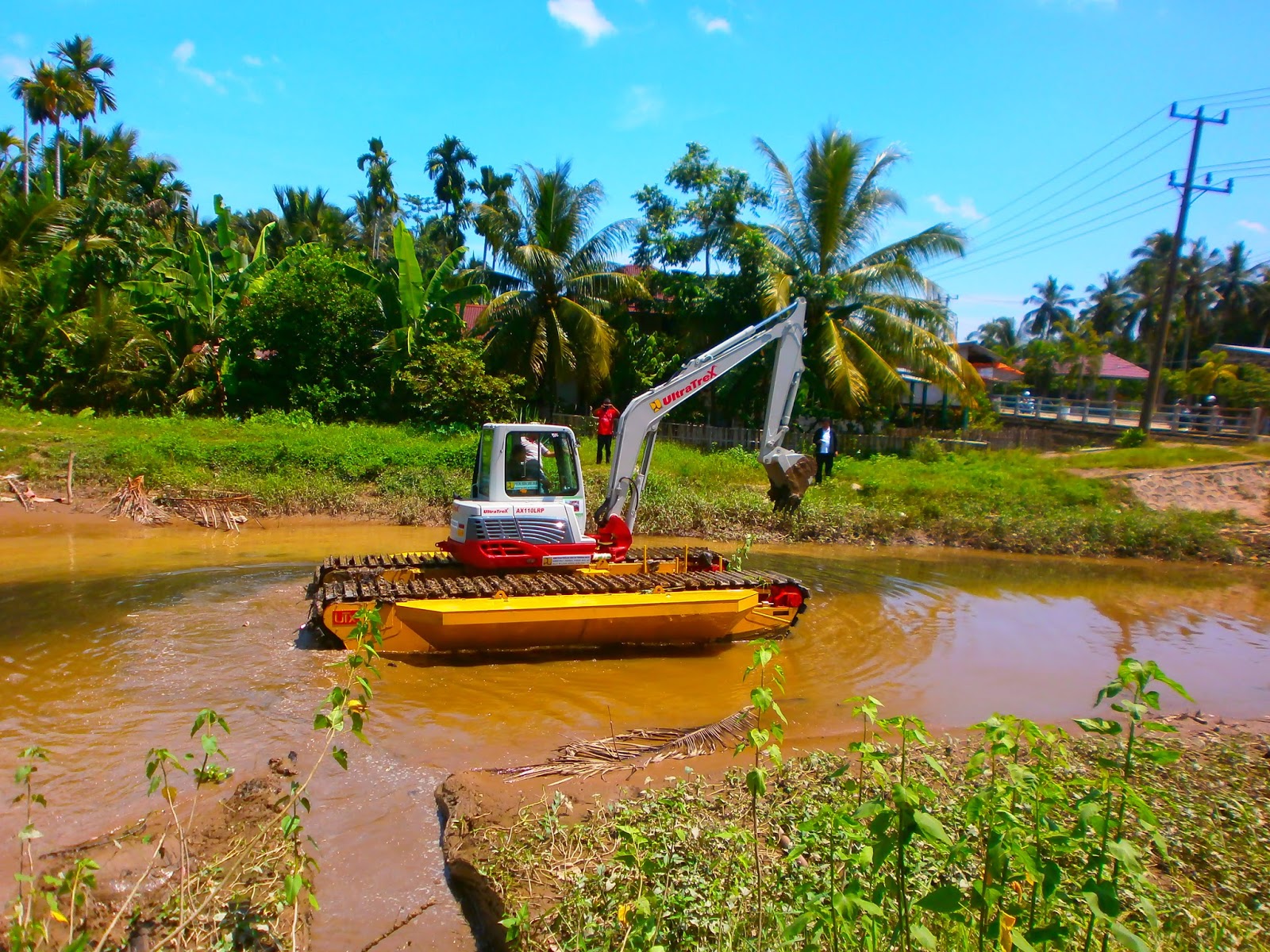 Amphibious Excavator