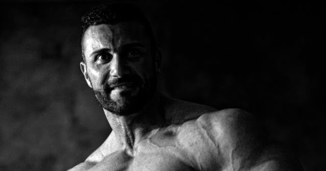 Muscle Male Model *: Hot Italian bodybuilder Alessandro Grassi