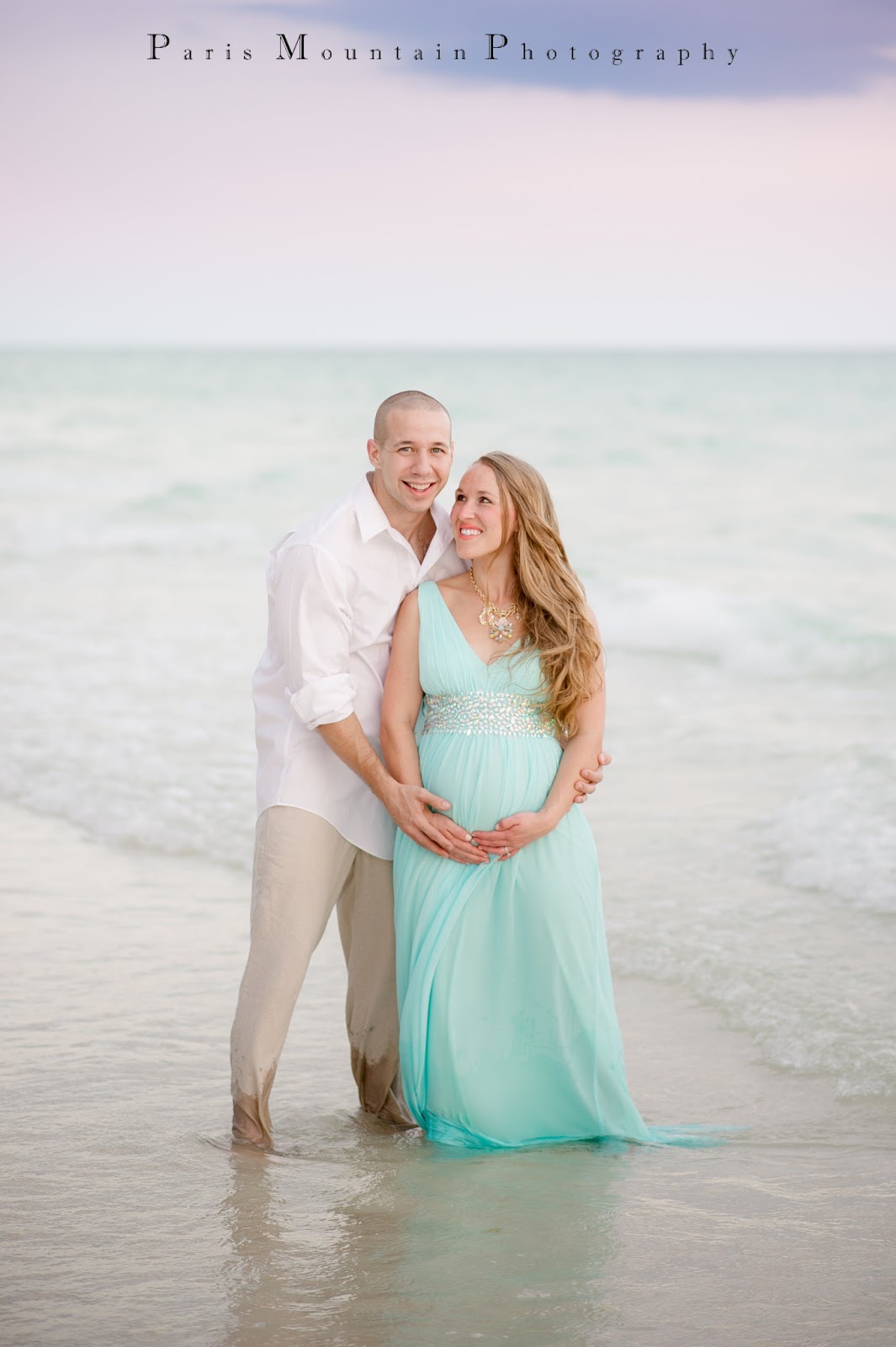 Beach Maternity Photos | Travel Photographer | Seaside Maternity Pics ...