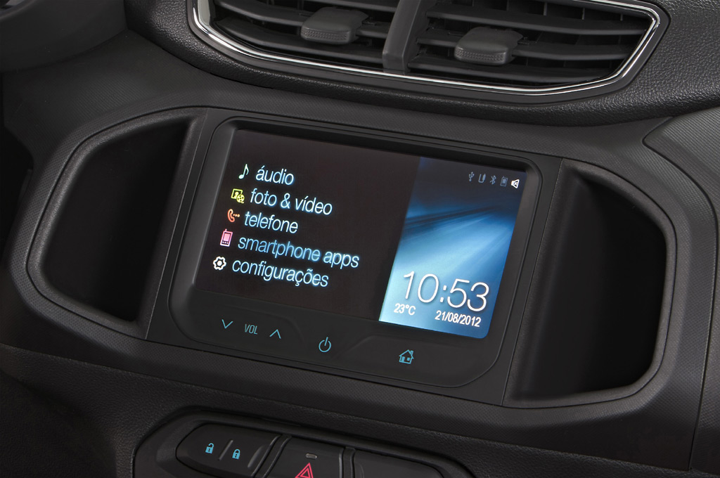 NOVEDADES SOBRE RUEDAS: .PRESENTACIÓN MUNDIAL: CHEVROLET ONIX.