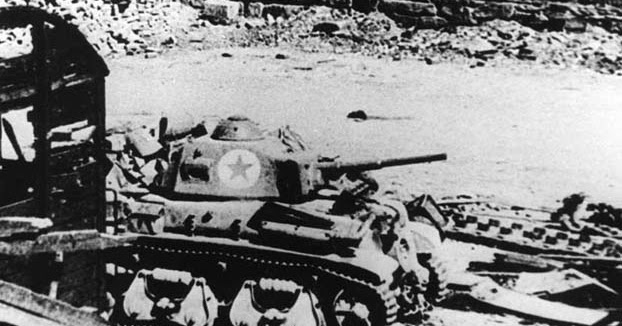 Catainium's Tanks: Vânătorul de Care R35 Tank Destroyer