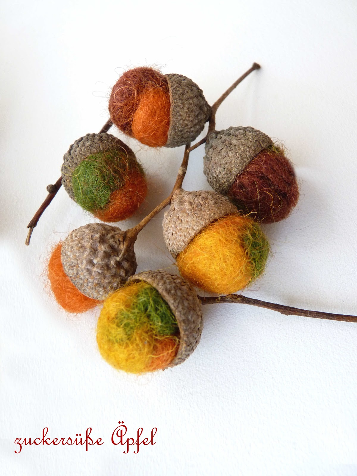 Eine Anleitung zum Filzen von Eicheln | ♥Zuckersüße Äpfel - kreativer ...