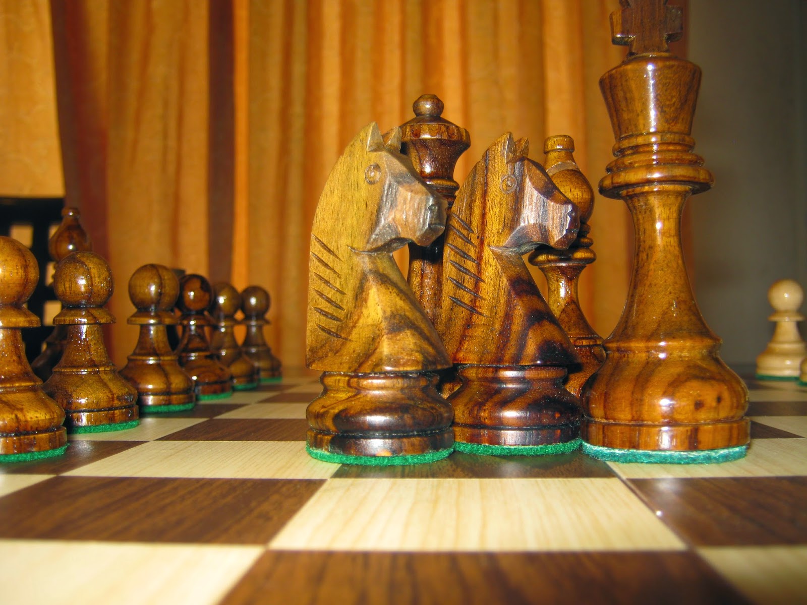Standard Championship Natural Finished ~ Trinity Chess House