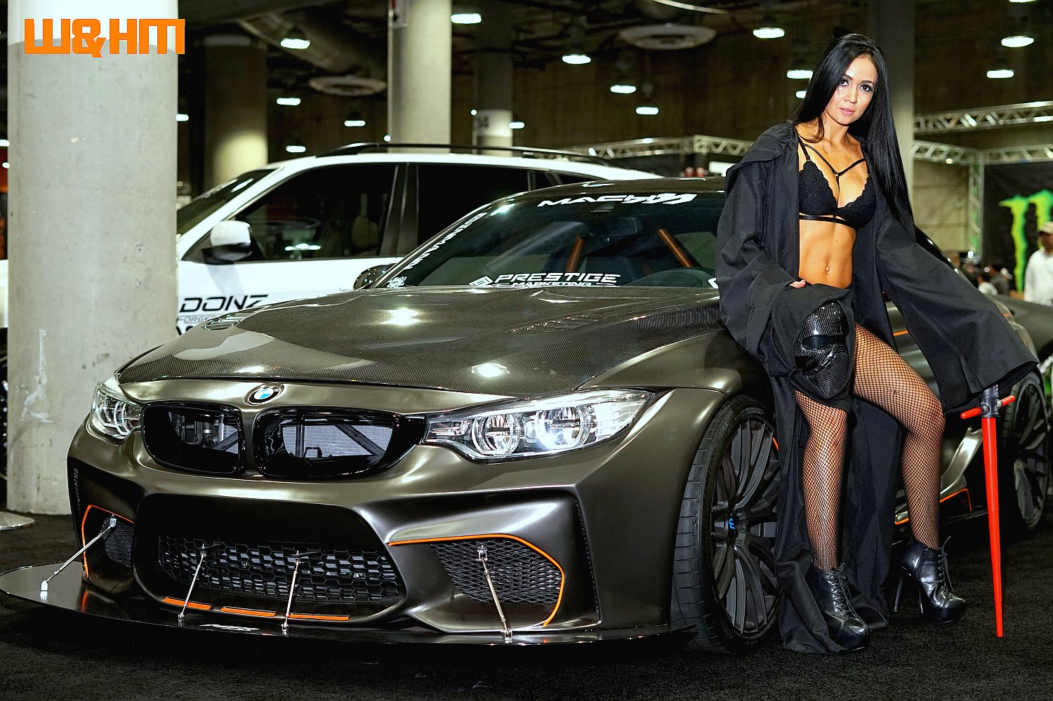 Star Wars Themed Awesome Model Clarissa Mendez for Dinmann at 2018 LA ...