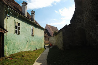 undeva la mijloc: Biserica fortificată din Biertan - Bierthalm ...