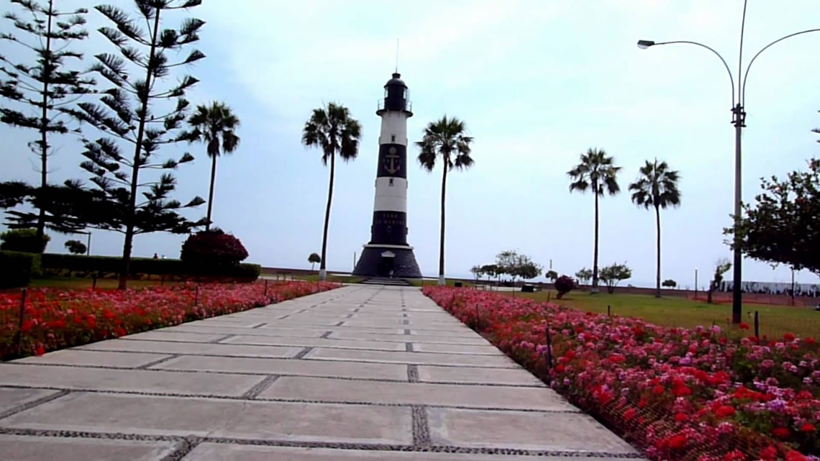 ¿Qué hacer en el Malecón? ~ Descubre Lima